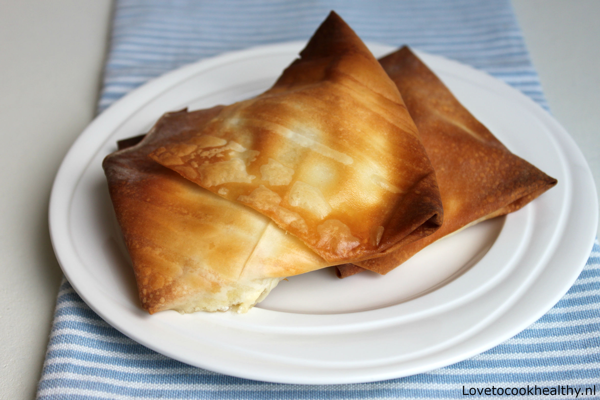Filodeeg envelopjes met geitenkaas | Love to cook healthy