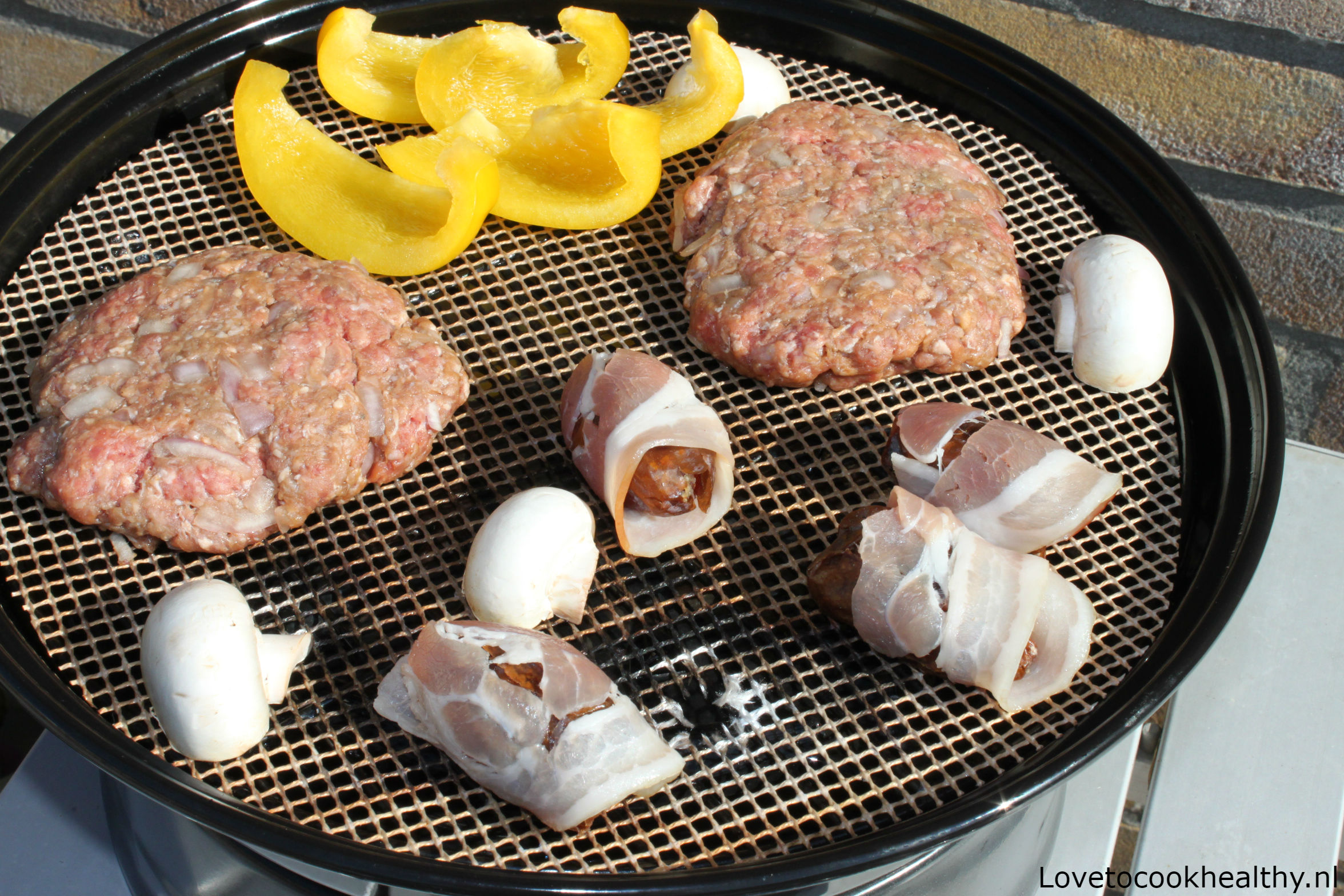 BBQ: Zelf hamburgers maken | Love to cook healthy