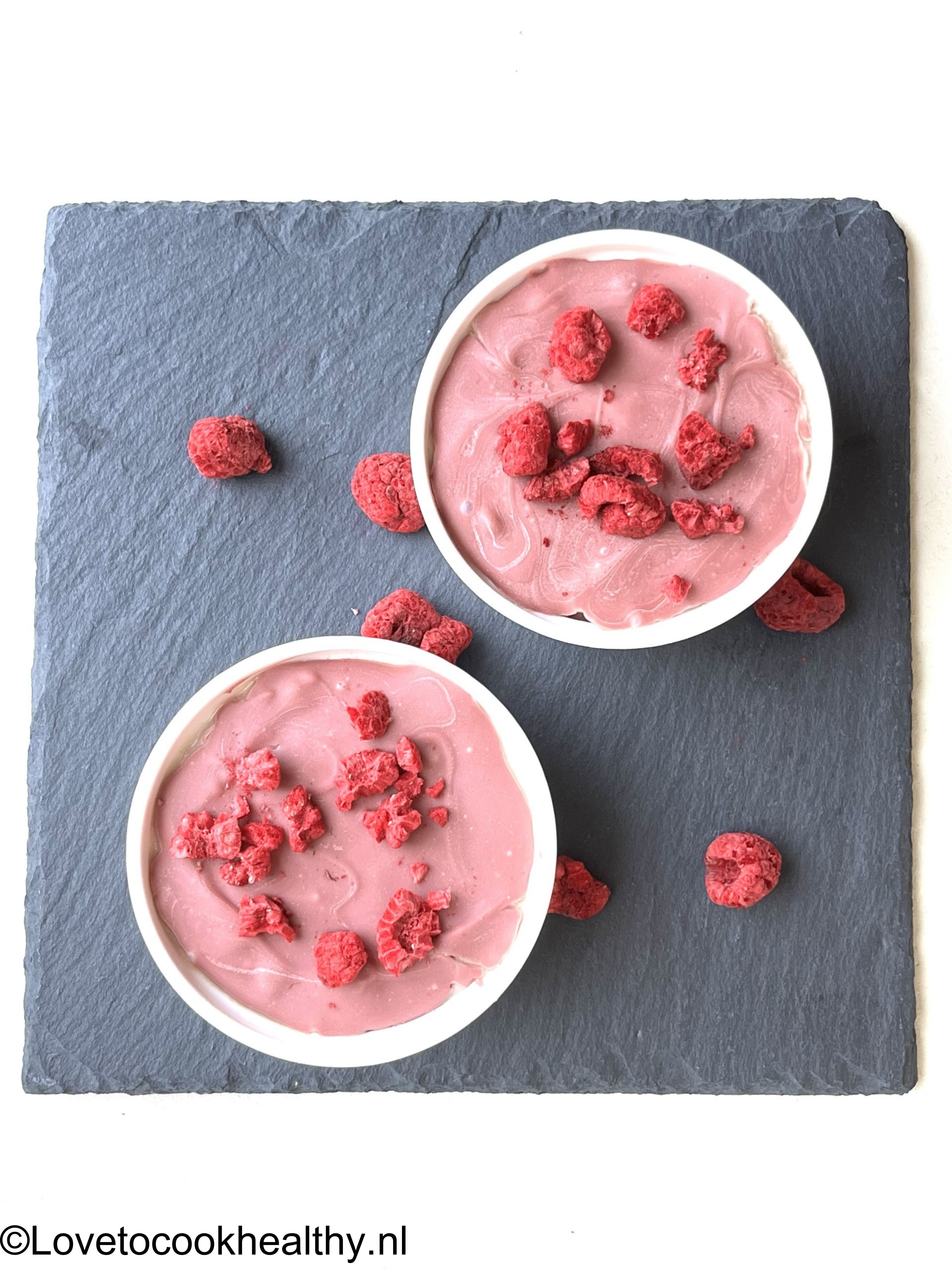 Blended oats met frambozen en ruby chocolade | Love to cook healthy